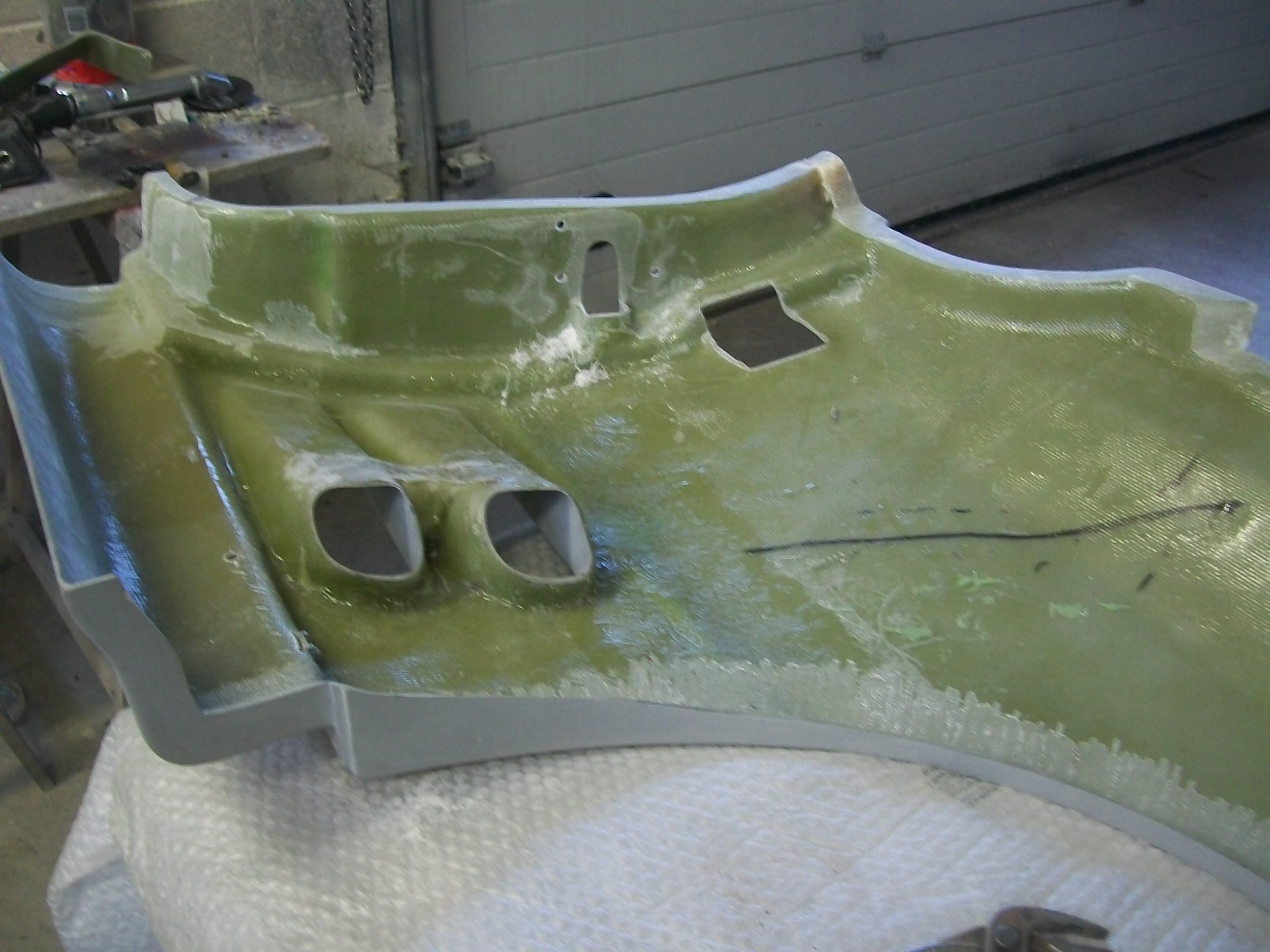 REALISATION DES PIECES ET MONTAGE D'UNE A610 "EVO"
